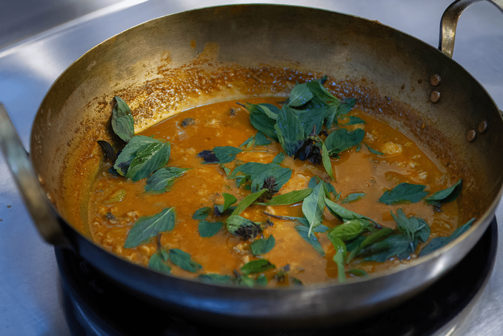 Thaifoodmaster - Minced-Bird Curry with Fish (ปลาช่อนแกงนก)