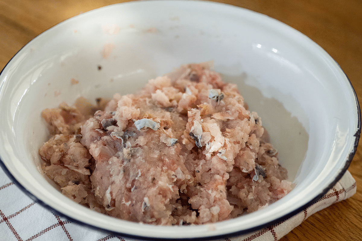 Thaifoodmaster - Minced-Bird Curry with Fish (ปลาช่อนแกงนก)